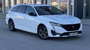 Balts Peugeot 308 2022 Viļņa, ar dzinēja tilpumu 1.20 L un nobraukumu 120 tūkst. km par 10950 €, foto  vietnē AUTOMOTO.COM.LV
