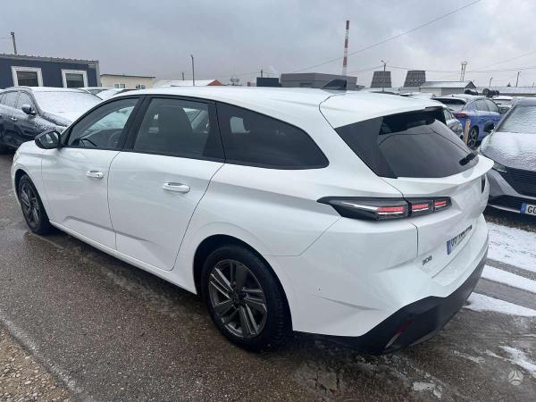 Balts Peugeot 308 2022 Viļņa, ar dzinēja tilpumu 1.50 L un nobraukumu 174 tūkst. km par 11494 €, foto 4 vietnē AUTOMOTO.COM.LV