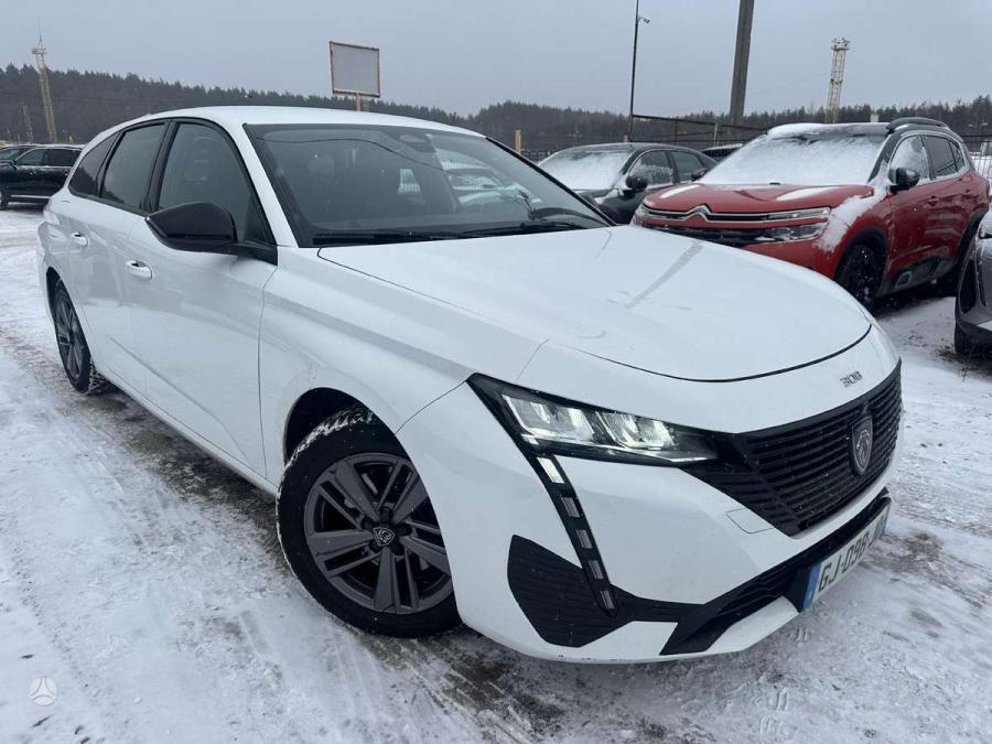 Balts Peugeot 308 2022 Viļņa, ar dzinēja tilpumu 1.50 L un nobraukumu 179 tūkst. km par 11494 €, foto 3 vietnē AUTOMOTO.COM.LV