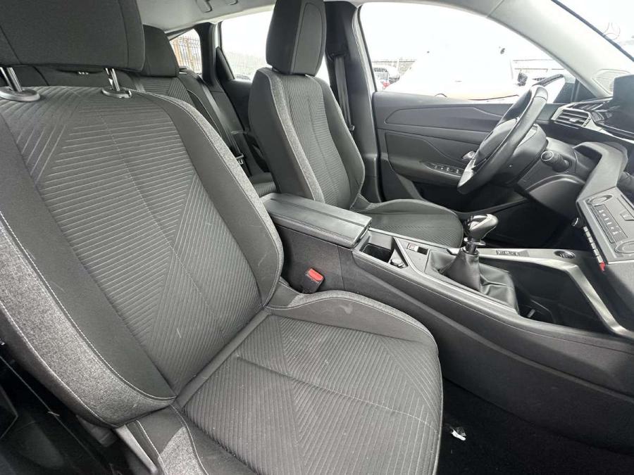 Balts Peugeot 308 2022 Viļņa, ar dzinēja tilpumu 1.50 L un nobraukumu 179 tūkst. km par 11494 €, foto 16 vietnē AUTOMOTO.COM.LV