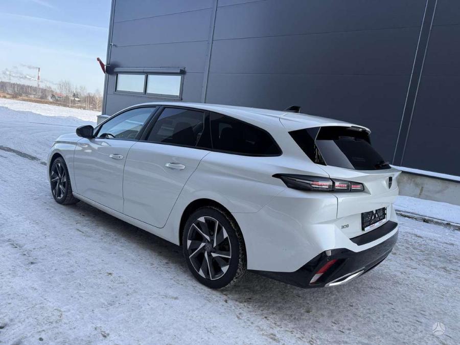 Balts Peugeot 308 2022 Šauļi, ar dzinēja tilpumu 1.50 L un nobraukumu 200 tūkst. km par 12900 €, foto 7 vietnē AUTOMOTO.COM.LV