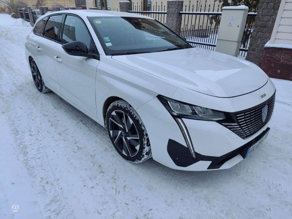 White Peugeot 308 2022 in Marijampole, with an engine capacity of 1.50 L and mileage of 148 thousand km for 14877 €, photo 3 on AUTOMOTO.COM.LV