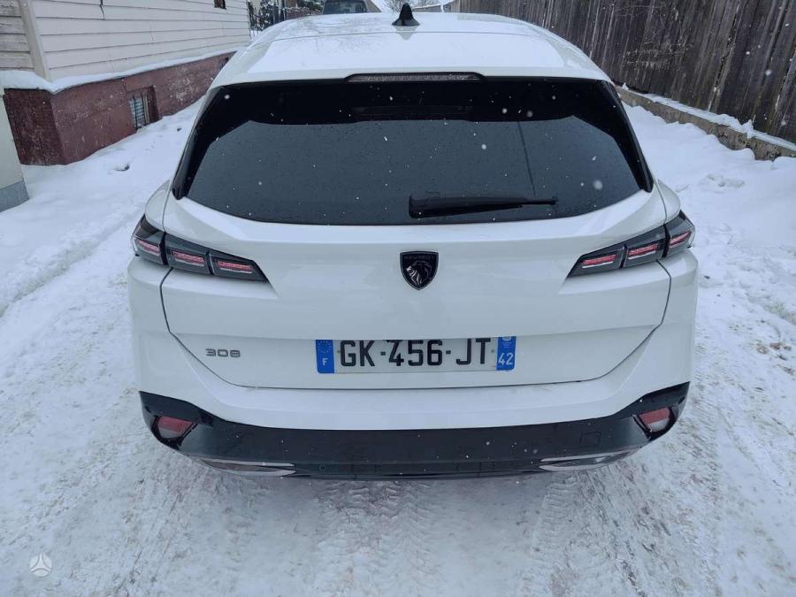White Peugeot 308 2022 in Marijampole, with an engine capacity of 1.50 L and mileage of 148 thousand km for 14877 €, photo 6 on AUTOMOTO.COM.LV