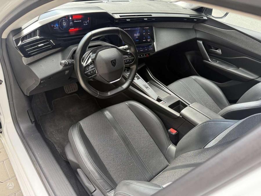 Balts Peugeot 308 2022 Šauļi, ar dzinēja tilpumu 1.50 L un nobraukumu 200 tūkst. km par 11950 €, foto 10 vietnē AUTOMOTO.COM.LV