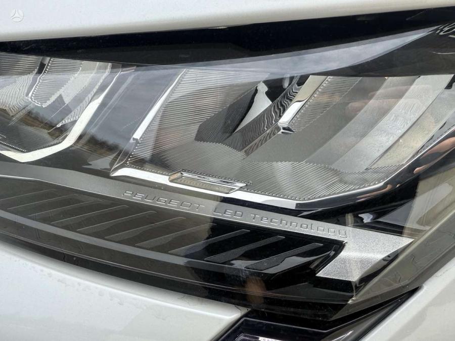 Balts Peugeot 308 2022 Šauļi, ar dzinēja tilpumu 1.50 L un nobraukumu 200 tūkst. km par 11950 €, foto 21 vietnē AUTOMOTO.COM.LV