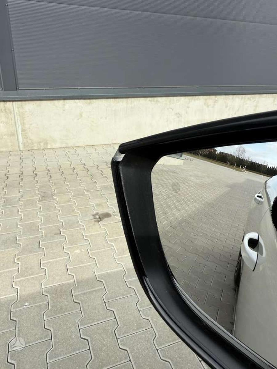 Balts Peugeot 308 2022 Šauļi, ar dzinēja tilpumu 1.50 L un nobraukumu 200 tūkst. km par 11950 €, foto 25 vietnē AUTOMOTO.COM.LV