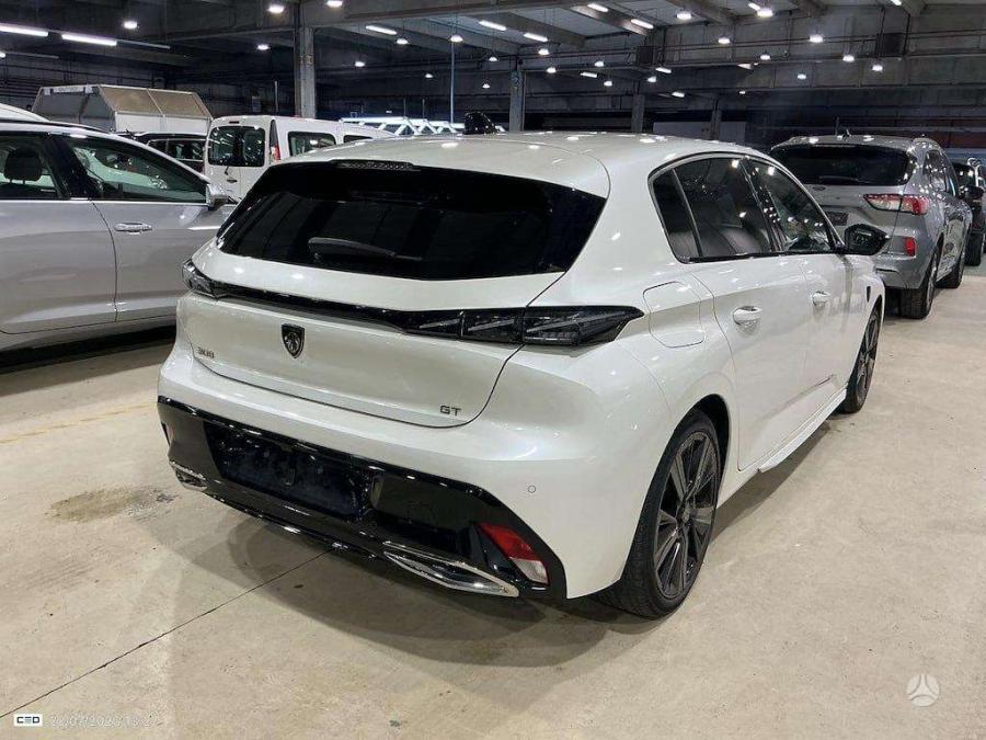 White Peugeot 308 2022 in Vilnius, with an engine capacity of 1.50 L and mileage of 140 thousand km for 15720 €, photo 3 on AUTOMOTO.COM.LV