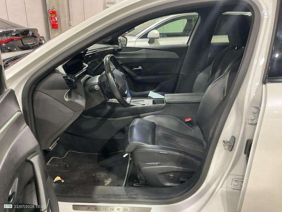White Peugeot 308 2022 in Vilnius, with an engine capacity of 1.50 L and mileage of 140 thousand km for 15720 €, photo 7 on AUTOMOTO.COM.LV