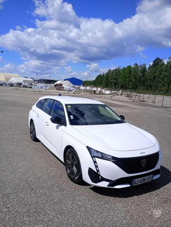 Balts Peugeot 308 2022 Kauņa, ar dzinēja tilpumu 1.50 L un nobraukumu 222 tūkst. km par 10750 €, foto 1 vietnē AUTOMOTO.COM.LV