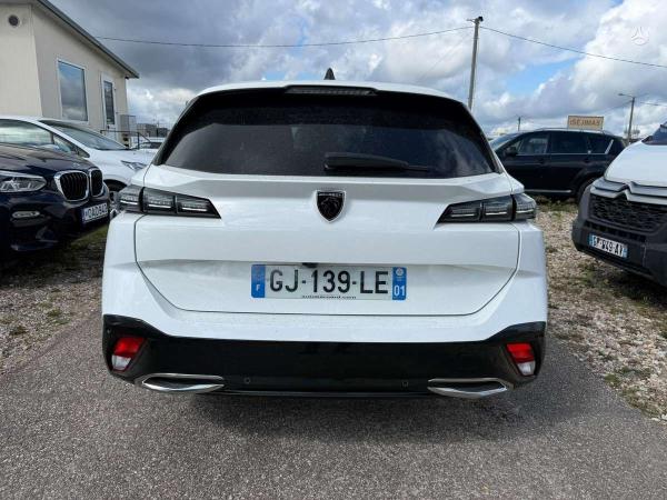 Balts Peugeot 308 2022 Viļņa, ar dzinēja tilpumu 1.50 L un nobraukumu 170 tūkst. km par 10750 €, foto 6 vietnē AUTOMOTO.COM.LV