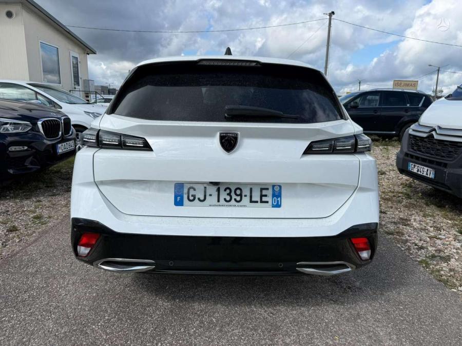 Balts Peugeot 308 2022 Viļņa, ar dzinēja tilpumu 1.50 L un nobraukumu 170 tūkst. km par 10750 €, foto 6 vietnē AUTOMOTO.COM.LV