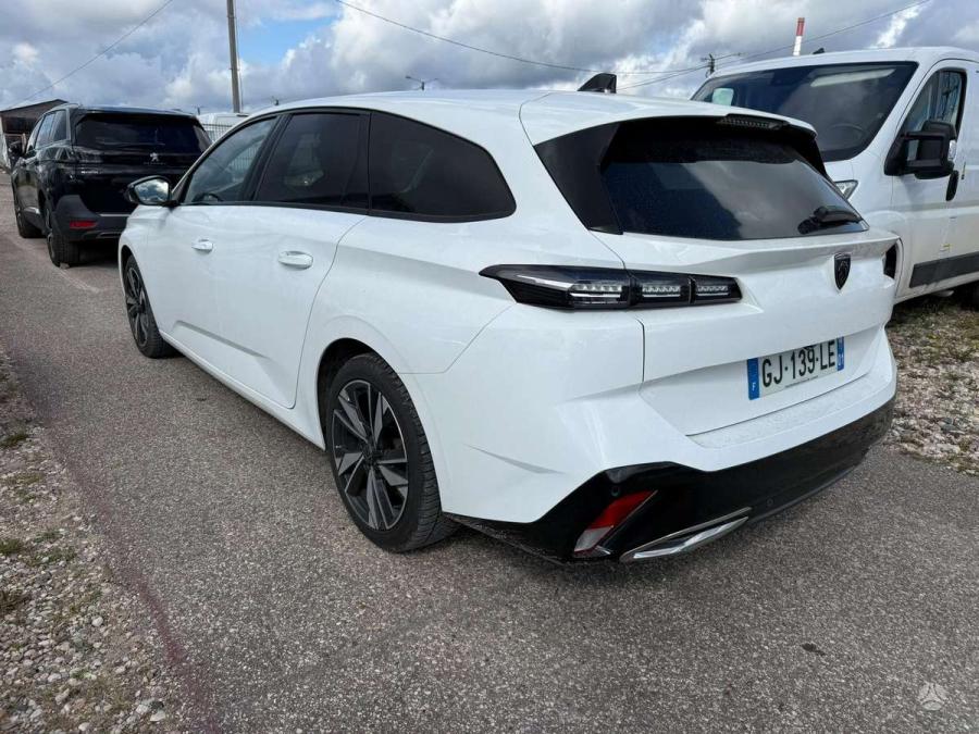 Balts Peugeot 308 2022 Viļņa, ar dzinēja tilpumu 1.50 L un nobraukumu 170 tūkst. km par 10750 €, foto 7 vietnē AUTOMOTO.COM.LV