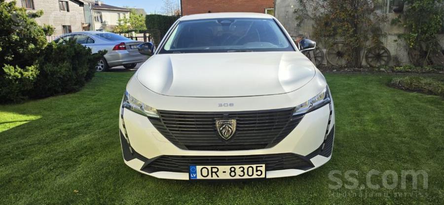 White Peugeot 308 2022 in Jelgava, with an engine capacity of 1.50 L and mileage of 255 thousand km for 11800 €, photo 9 on AUTOMOTO.COM.LV