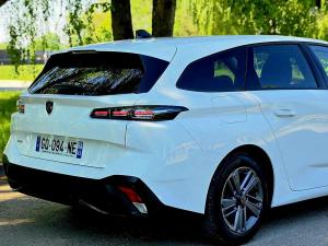 Balts Peugeot 308 2023 Tauragė, ar dzinēja tilpumu 1.50 L un nobraukumu 199 tūkst. km par 11500 €, foto 15 vietnē AUTOMOTO.COM.LV