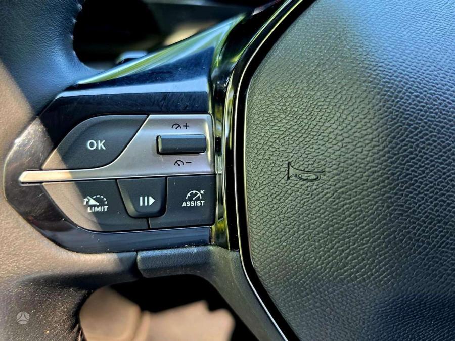 Balts Peugeot 308 2023 Tauragė, ar dzinēja tilpumu 1.50 L un nobraukumu 199 tūkst. km par 11500 €, foto 21 vietnē AUTOMOTO.COM.LV
