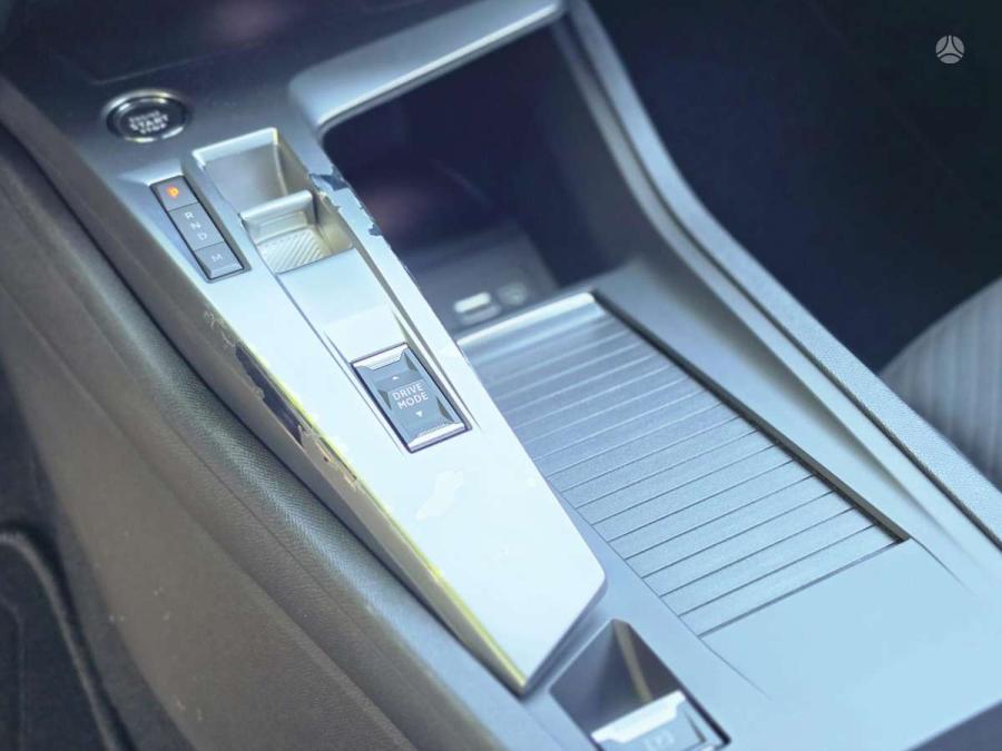 Balts Peugeot 308 2023 Tauragė, ar dzinēja tilpumu 1.50 L un nobraukumu 199 tūkst. km par 11500 €, foto 31 vietnē AUTOMOTO.COM.LV