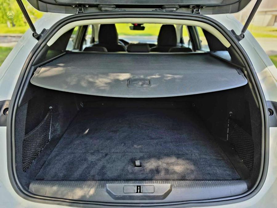 Balts Peugeot 308 2023 Tauragė, ar dzinēja tilpumu 1.50 L un nobraukumu 199 tūkst. km par 11500 €, foto 36 vietnē AUTOMOTO.COM.LV