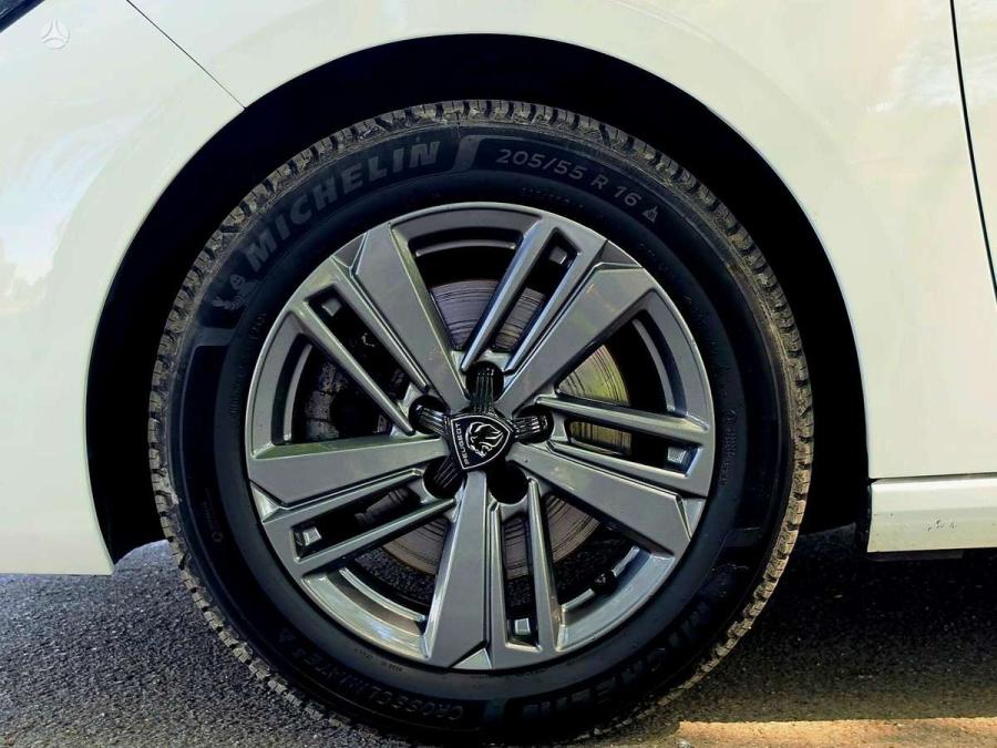 Balts Peugeot 308 2023 Tauragė, ar dzinēja tilpumu 1.50 L un nobraukumu 199 tūkst. km par 11500 €, foto 37 vietnē AUTOMOTO.COM.LV