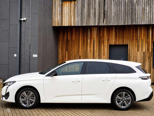 White Peugeot 308 2023 in Taurage, with an engine capacity of 1.50 L and mileage of 199 thousand km for 11500 €, photo 4 on AUTOMOTO.COM.LV