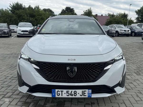 White Peugeot 308 2023 in Taurage, with an engine capacity of 1.50 L and mileage of 163 thousand km for 15300 €, photo 2 on AUTOMOTO.COM.LV