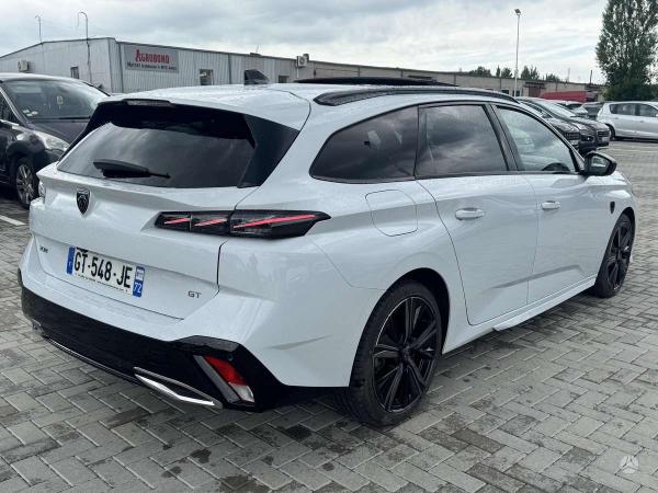 White Peugeot 308 2023 in Taurage, with an engine capacity of 1.50 L and mileage of 163 thousand km for 15300 €, photo 5 on AUTOMOTO.COM.LV