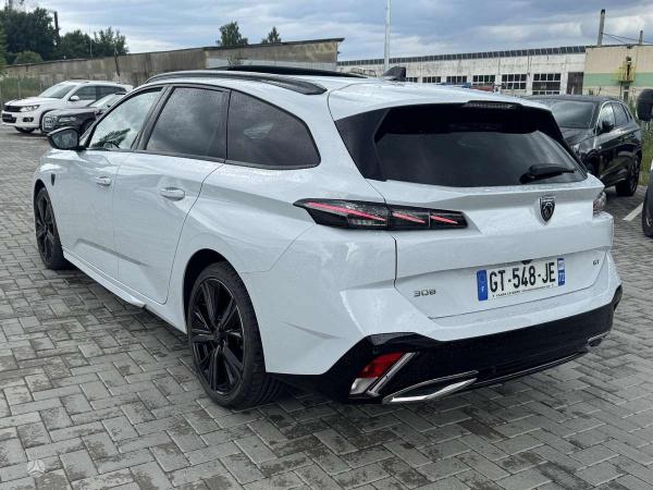 White Peugeot 308 2023 in Taurage, with an engine capacity of 1.50 L and mileage of 163 thousand km for 15300 €, photo 7 on AUTOMOTO.COM.LV