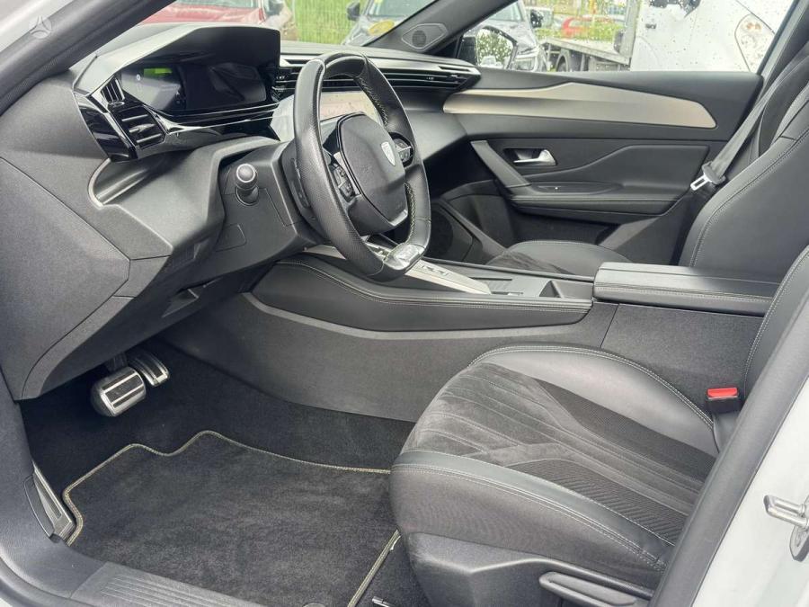 Белый Пежо 308 2023 в Таураге, объемом двигателя 1.50 л и пробегом 163 тыс. км за 15300 €, фото 9 на AUTOMOTO.COM.LV