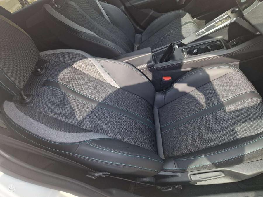Balts Peugeot 308 2023 Kauņa, ar dzinēja tilpumu 1.50 L un nobraukumu 340 tūkst. km par 9000 €, foto 8 vietnē AUTOMOTO.COM.LV