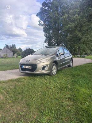 Dzeltens Peugeot 308 2013 Jonava, ar dzinēja tilpumu 1.56 L un nobraukumu 214 tūkst. km par 2500 €, foto  vietnē AUTOMOTO.COM.LV