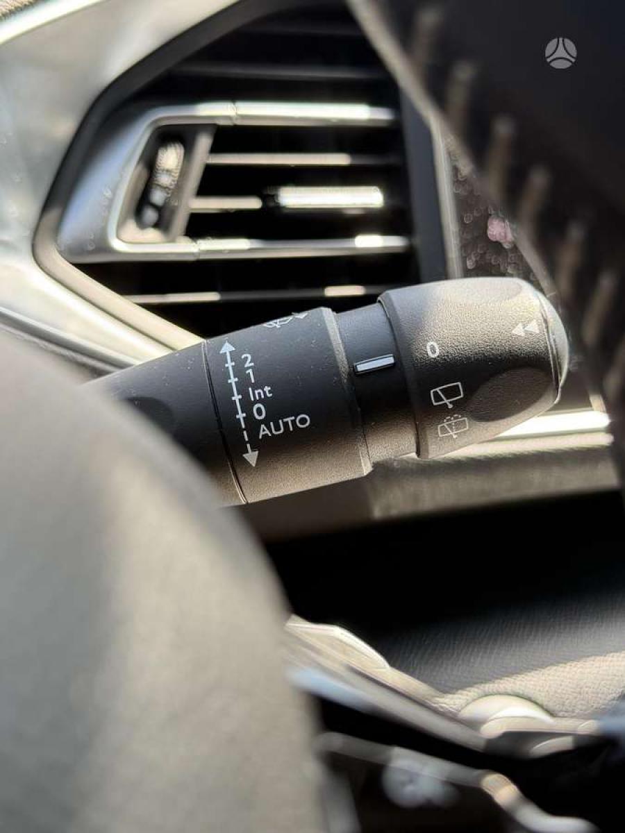 Dzeltens Peugeot 308 2018 Kauņa, ar dzinēja tilpumu 1.20 L un nobraukumu 51 tūkst. km par 9350 €, foto 11 vietnē AUTOMOTO.COM.LV