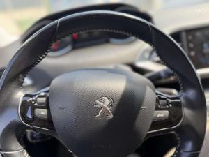 Dzeltens Peugeot 308 2018 Kauņa, ar dzinēja tilpumu 1.20 L un nobraukumu 51 tūkst. km par 9350 €, foto 16 vietnē AUTOMOTO.COM.LV