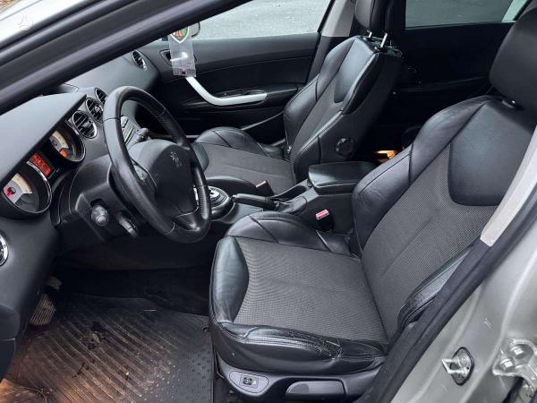 Dzeltens Peugeot 308 2008 Kauņa, ar dzinēja tilpumu 2.00 L un nobraukumu 260 tūkst. km par 2900 €, foto 11 vietnē AUTOMOTO.COM.LV