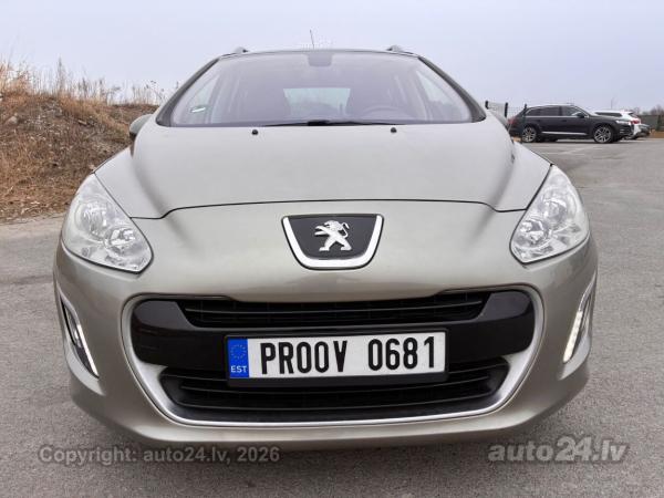 Yellow Peugeot 308 2013 in Tallinn, with an engine capacity of 1.60 L and mileage of 272 thousand km for 3599 €, photo 3 on AUTOMOTO.COM.LV