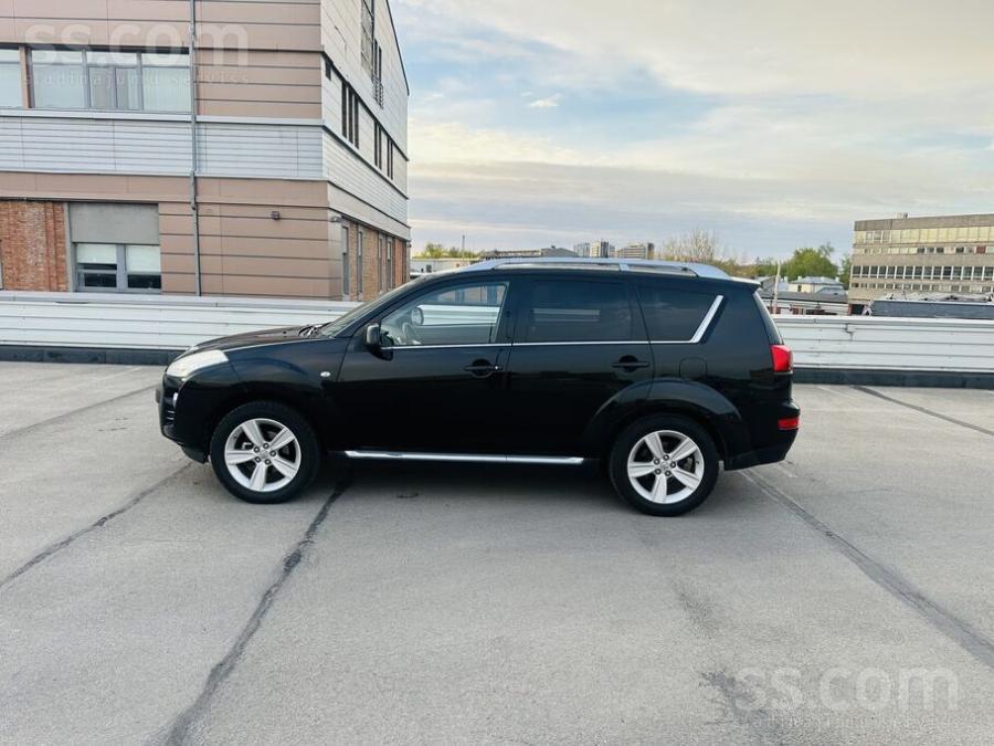 Melns Peugeot 4007 2007 Rīga, ar dzinēja tilpumu 2.20 L un nobraukumu 278 tūkst. km par 3690 €, foto 5 vietnē AUTOMOTO.COM.LV