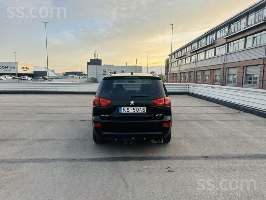 Melns Peugeot 4007 2007 Rīga, ar dzinēja tilpumu 2.20 L un nobraukumu 278 tūkst. km par 3690 €, foto 7 vietnē AUTOMOTO.COM.LV