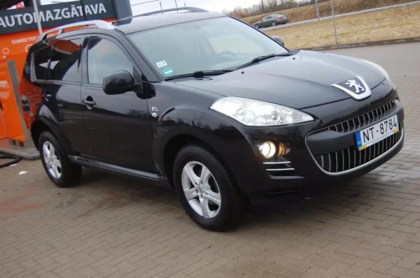 Melns Peugeot 4007 2007 Jēkabpils, ar dzinēja tilpumu 2.20 L un nobraukumu 240 tūkst. km par 5750 €, foto 5 vietnē AUTOMOTO.COM.LV