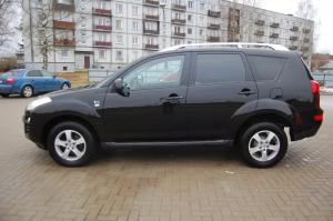 Black Peugeot 4007 2007 in Jekabpils, with an engine capacity of 2.20 L and mileage of 240 thousand km for 5750 €, photo 10 on AUTOMOTO.COM.LV