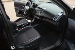 Black Peugeot 4007 2007 in Jekabpils, with an engine capacity of 2.20 L and mileage of 240 thousand km for 5750 €, photo 14 on AUTOMOTO.COM.LV