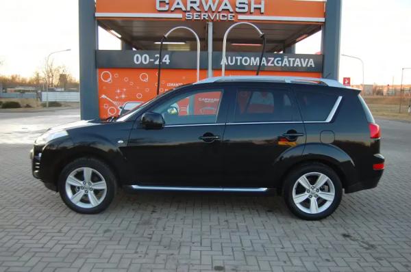 Melns Peugeot 4007 2007 Jēkabpils, ar dzinēja tilpumu 2.20 L un nobraukumu 257 tūkst. km par 5700 €, foto 9 vietnē AUTOMOTO.COM.LV