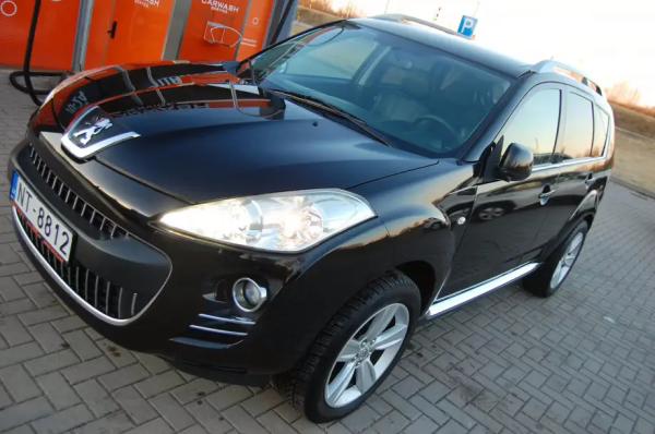Melns Peugeot 4007 2007 Jēkabpils, ar dzinēja tilpumu 2.20 L un nobraukumu 257 tūkst. km par 5700 €, foto 10 vietnē AUTOMOTO.COM.LV