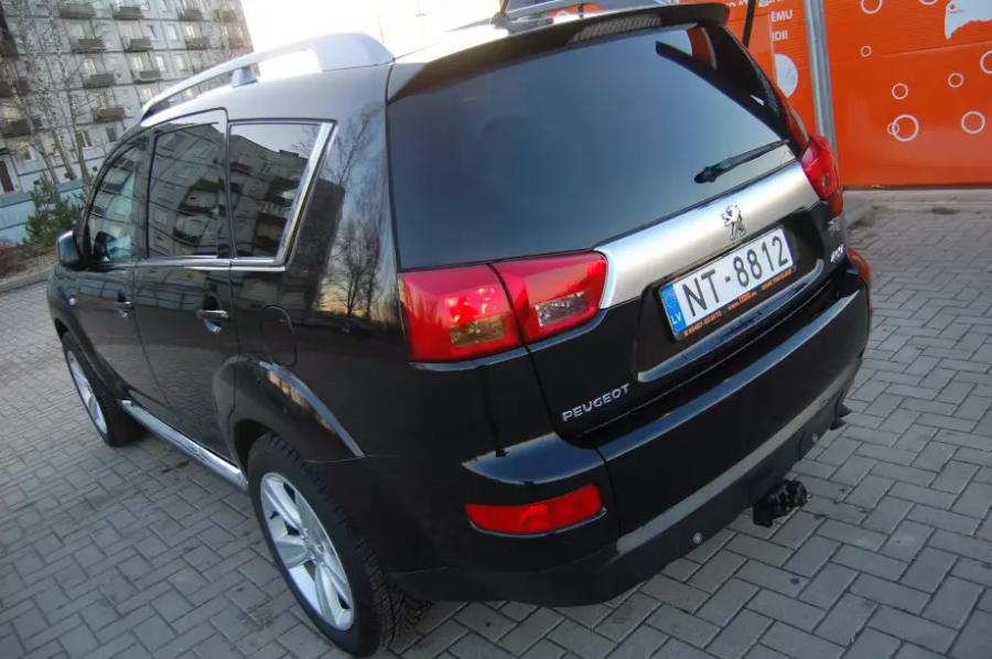 Melns Peugeot 4007 2007 Jēkabpils, ar dzinēja tilpumu 2.20 L un nobraukumu 257 tūkst. km par 5700 €, foto 12 vietnē AUTOMOTO.COM.LV