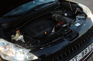 Melns Peugeot 4007 2007 Jēkabpils, ar dzinēja tilpumu 2.20 L un nobraukumu 257 tūkst. km par 5700 €, foto 14 vietnē AUTOMOTO.COM.LV