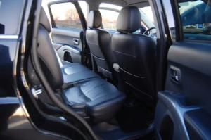Melns Peugeot 4007 2007 Jēkabpils, ar dzinēja tilpumu 2.20 L un nobraukumu 257 tūkst. km par 5700 €, foto 18 vietnē AUTOMOTO.COM.LV