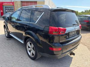 Melns Peugeot 4007 2007 Tauragė, ar dzinēja tilpumu 2.18 L un nobraukumu 300 tūkst. km par 2750 €, foto 5 vietnē AUTOMOTO.COM.LV