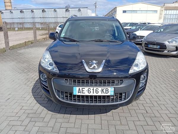 Black Peugeot 4007 2008 in Taurage, with an engine capacity of 2.20 L and mileage of 279 thousand km for 2500 €, photo 1 on AUTOMOTO.COM.LV