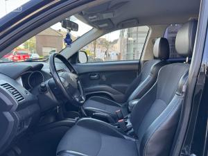 Black Peugeot 4007 2008 in Marijampole, with an engine capacity of 2.20 L and mileage of 229 thousand km for 4750 €, photo 8 on AUTOMOTO.COM.LV