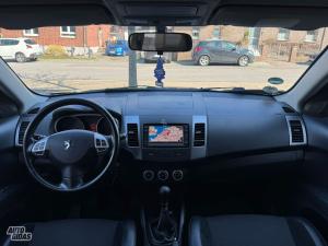 Black Peugeot 4007 2008 in Marijampole, with an engine capacity of 2.20 L and mileage of 229 thousand km for 4750 €, photo 11 on AUTOMOTO.COM.LV