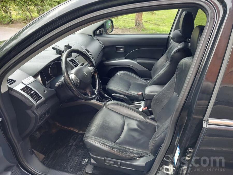 Melns Peugeot 4007 2008 Jūrmala, ar dzinēja tilpumu 2.20 L un nobraukumu 0 tūkst. km par 2800 €, foto 5 vietnē AUTOMOTO.COM.LV