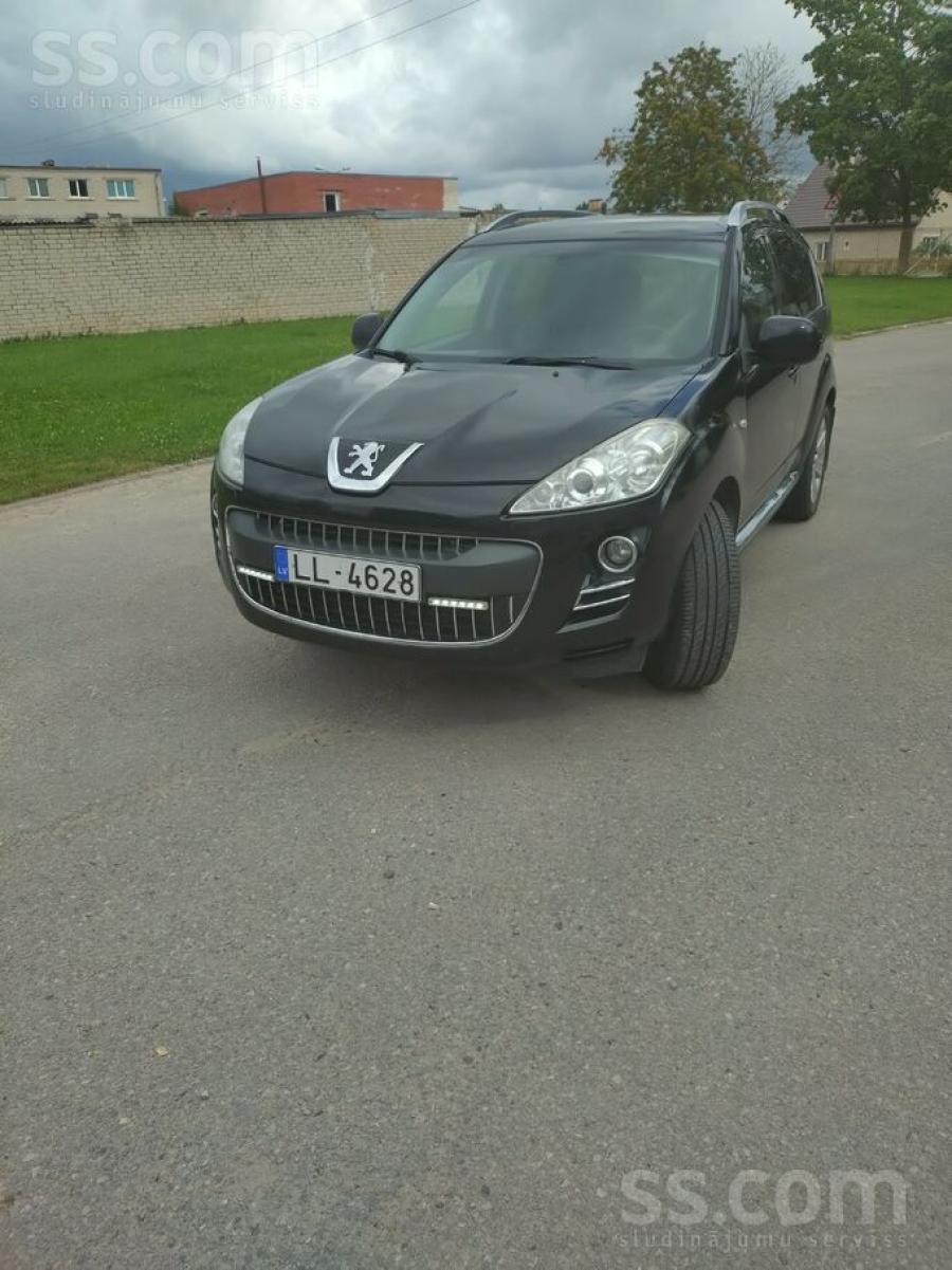 Melns Peugeot 4007 2008 Bauska, ar dzinēja tilpumu 2.20 L un nobraukumu 312 tūkst. km par 2900 €, foto 3 vietnē AUTOMOTO.COM.LV