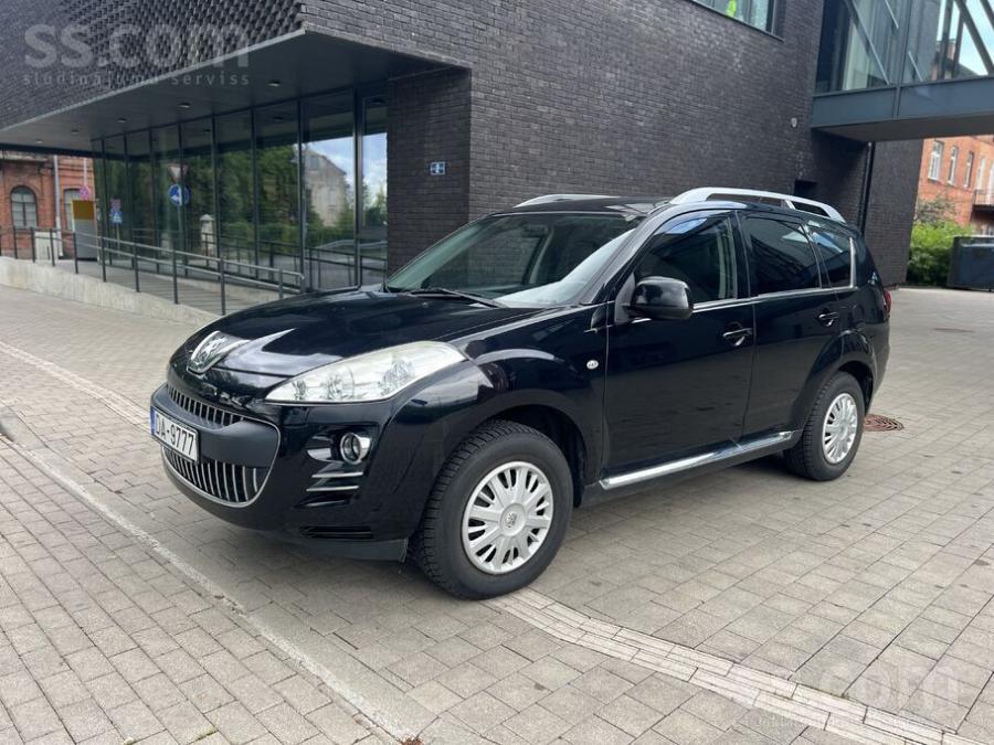 Melns Peugeot 4007 2008 Daugavpils, ar dzinēja tilpumu 2.20 L un nobraukumu 190 tūkst. km par 4195 €, foto 1 vietnē AUTOMOTO.COM.LV